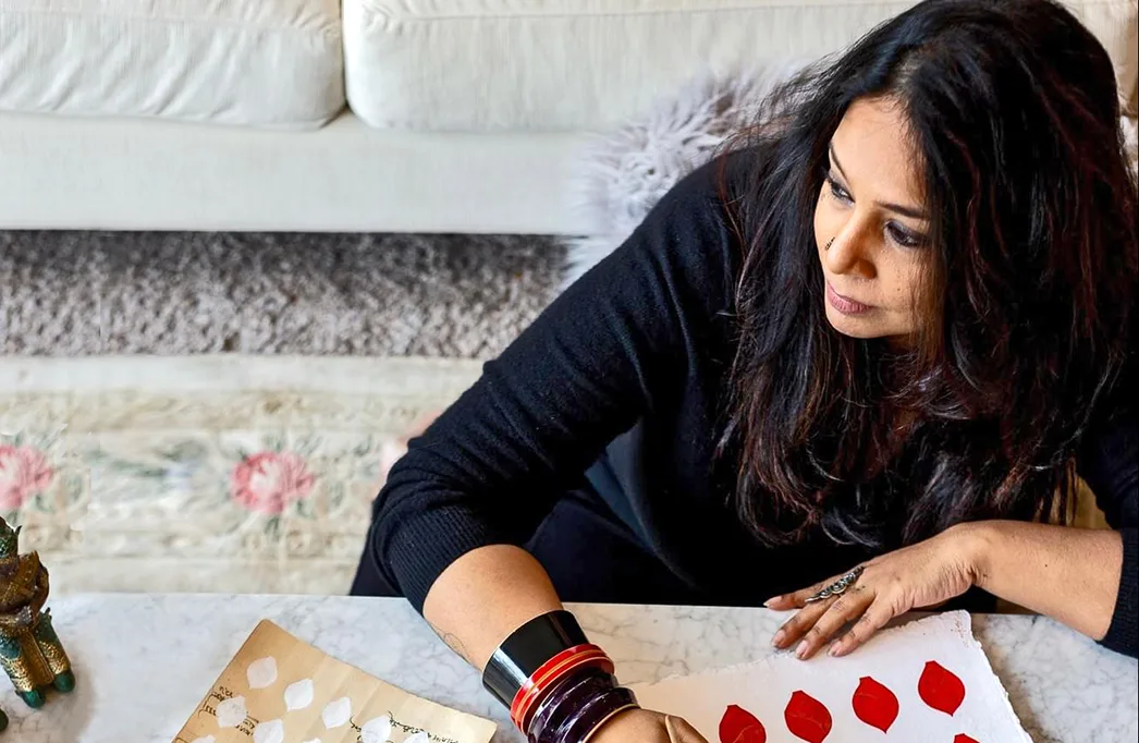 Mini Giri Archives – Grey Raven Gallery